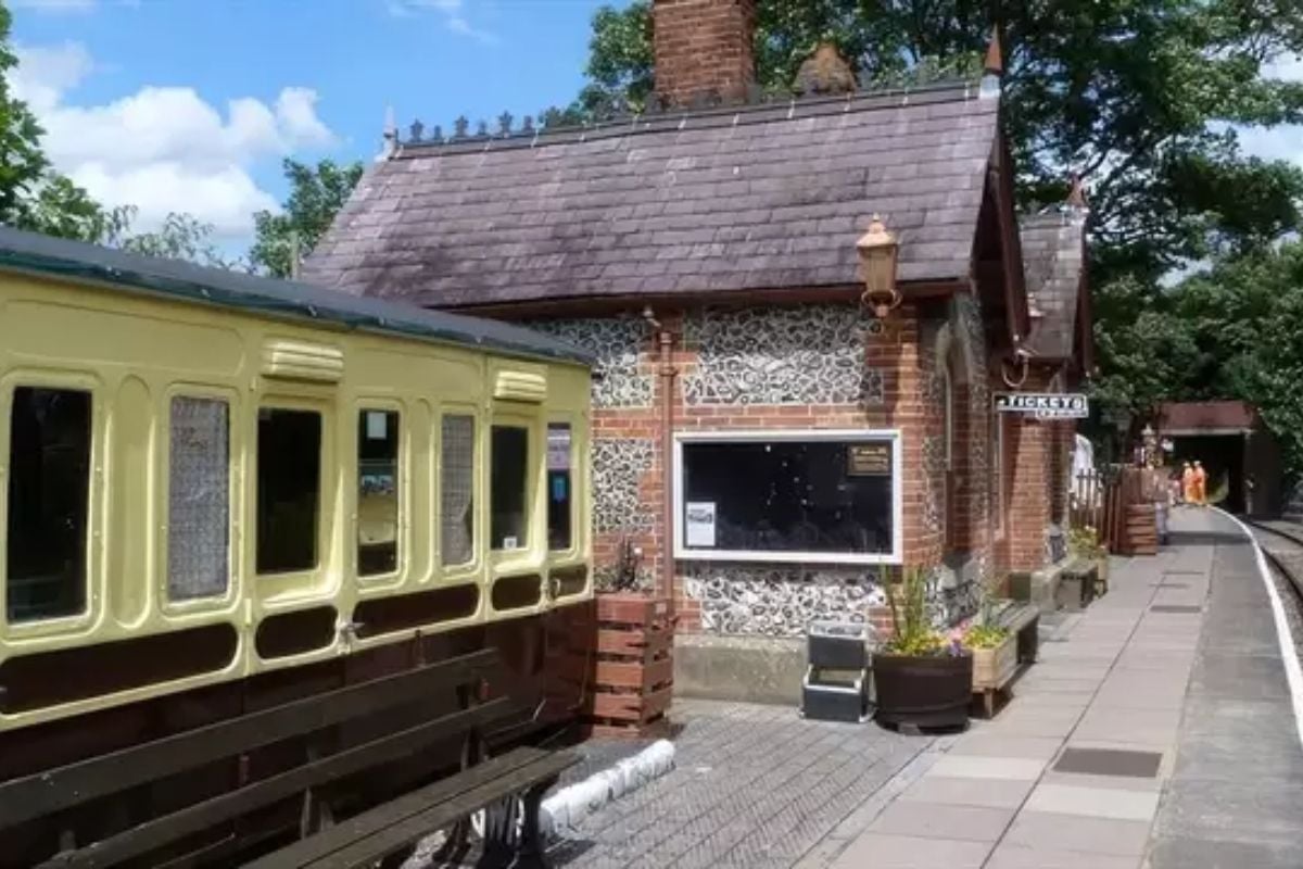 Find and Book Steam Train Driving Experiences with Trackdays