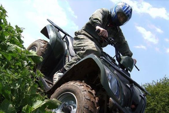 Go zooming on this 30 Minute Quad Biking Session in Staffordshire!