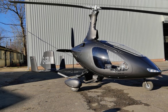 Go on a 30 Minute Flying Lesson in a Closed Cockpit Gyrocopter