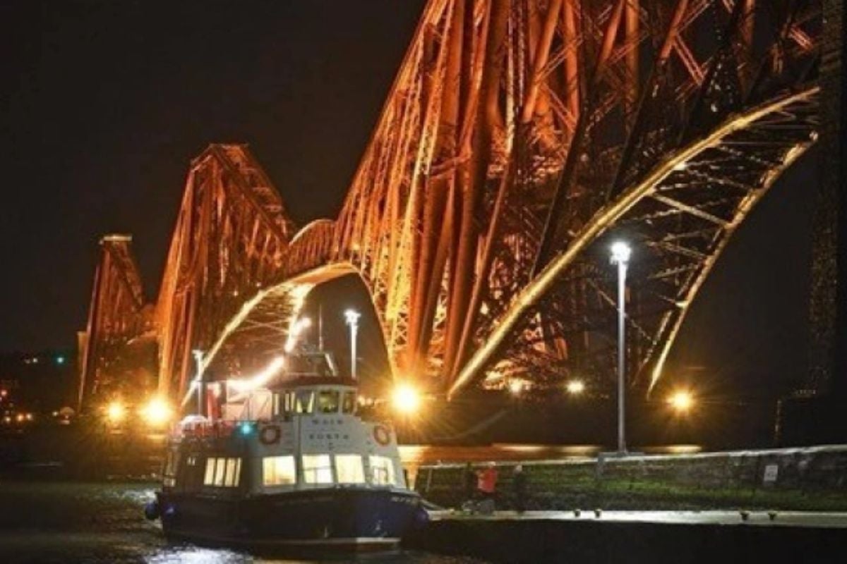 Book this Evening Scottish Folk Cruise with BBQ for Two in Edinburgh