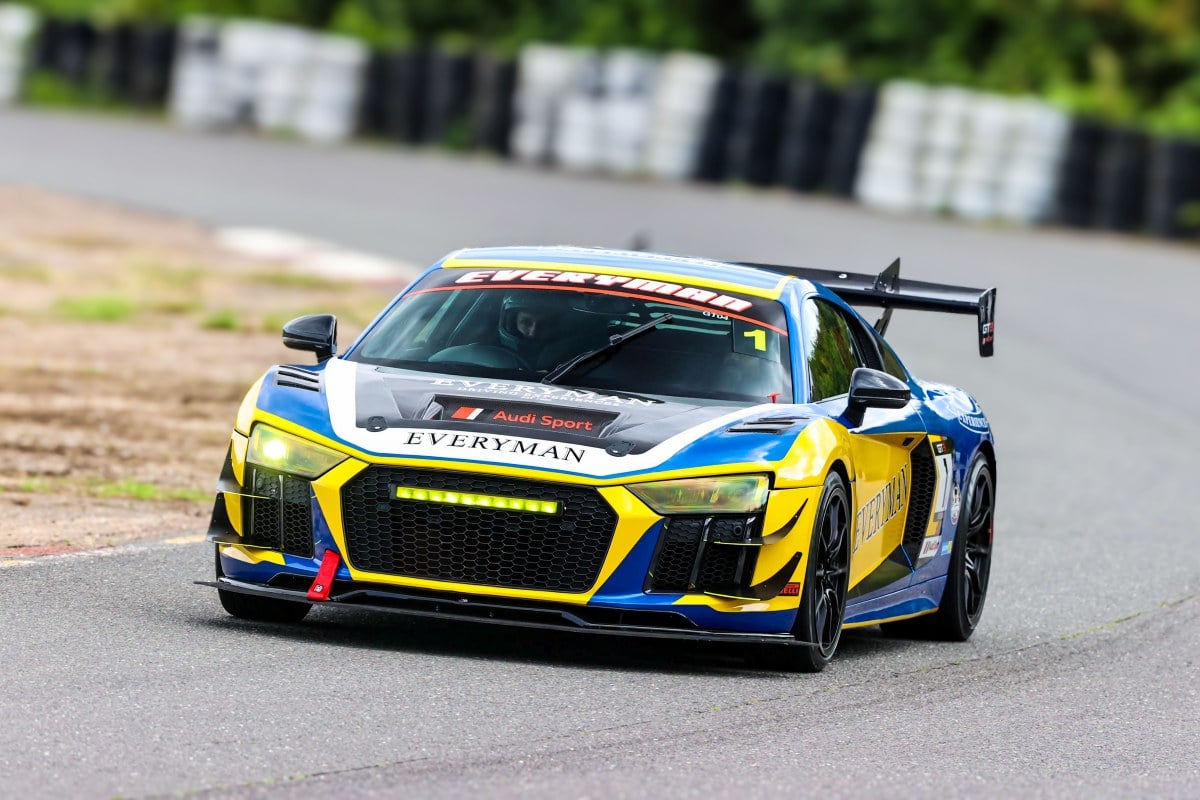 Premium Circuit Audi R8 Road Vs Race Car Driving Blast | Track Days