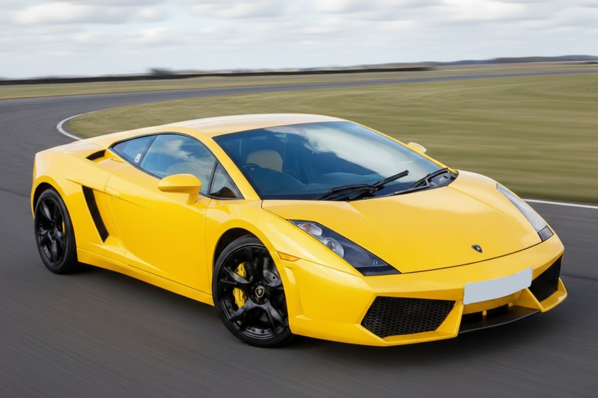 Provisional Licence Platinum Supercar Driving Experience | Trackdays