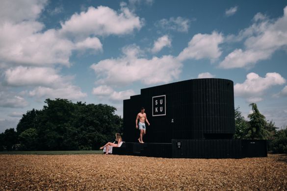 Sauna and Cold Plunge Experience for Two People in Northamptonshire