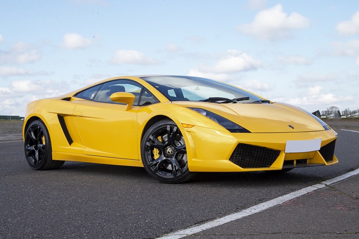 Supercar Driving Blast Experience | UK Wide | Track Days